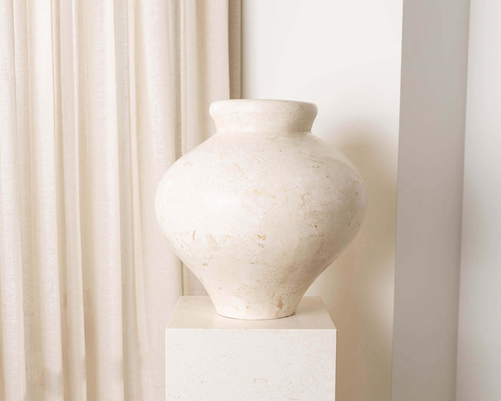 Laguna Vase, Natural White Stone Large | En Gold – en gold